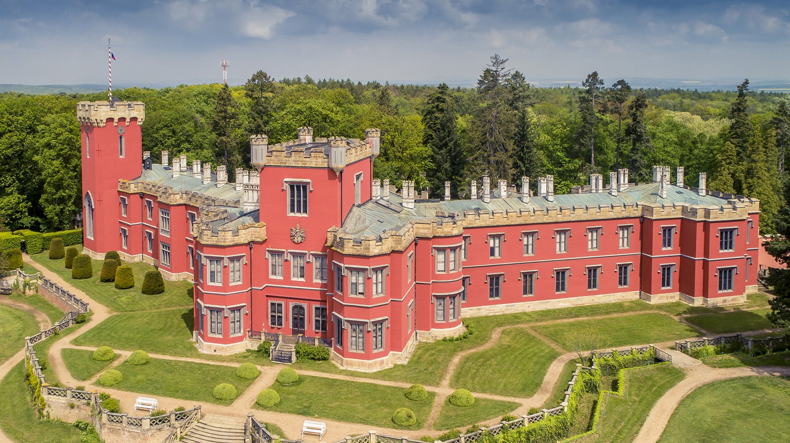 Zámek Hrádek u Nechanic - Český ráj - hrady a zámky | Výlety od DDS TOUR