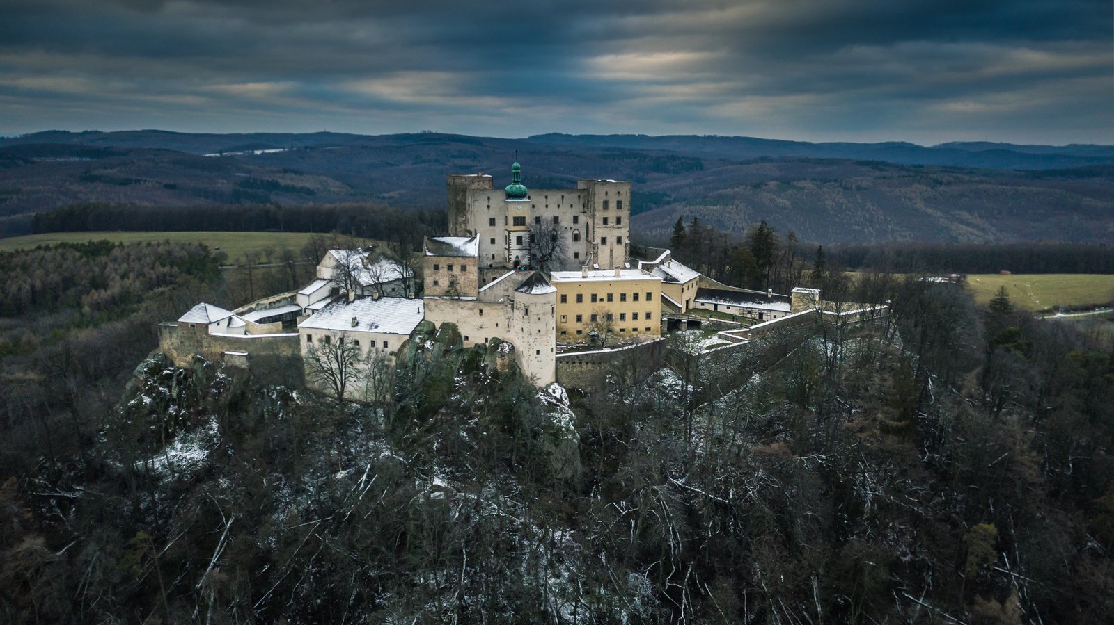 Hrad Buchlov - Břeclavsko a Pálava - hrady a zámky | Výlety od DDS TOUR